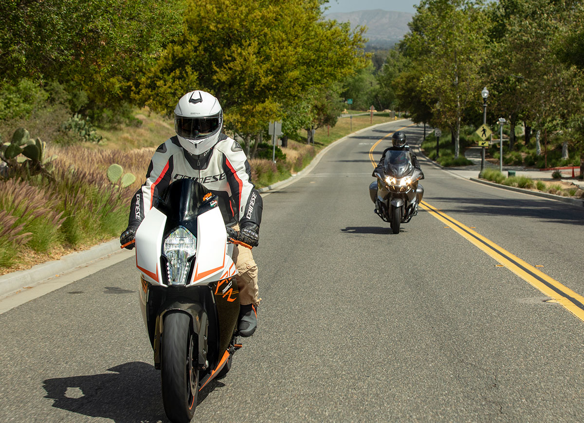 MEET THE OUTRUSH R MODULAR HELMET: AN UPDATE ON ONE OF SENA’S MOST ...