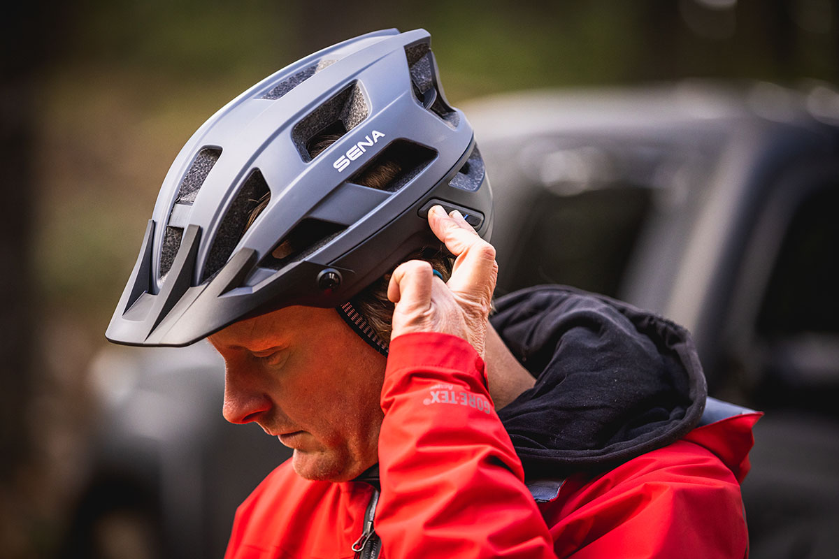 SENA’S HIGHLY ANTICIPATED SMART MOUNTAIN BIKE HELMETS ARE NOW AVAILABLE ...