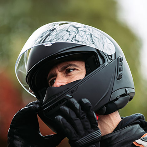Why Upgrade from a Standard Helmet to a Smart Helmet? - SENA