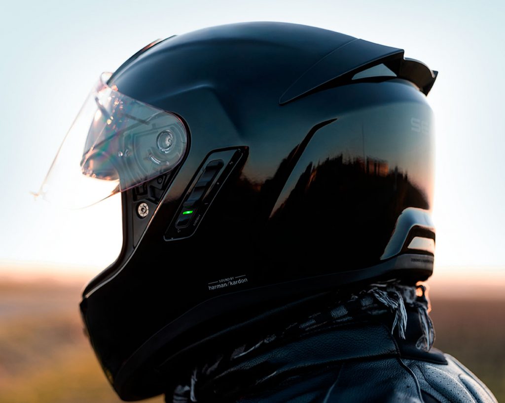 SENA PHANTOM: DER ERSTE HELM AUS SENAS NEUEM HIGH-TECH-WERK - SENA